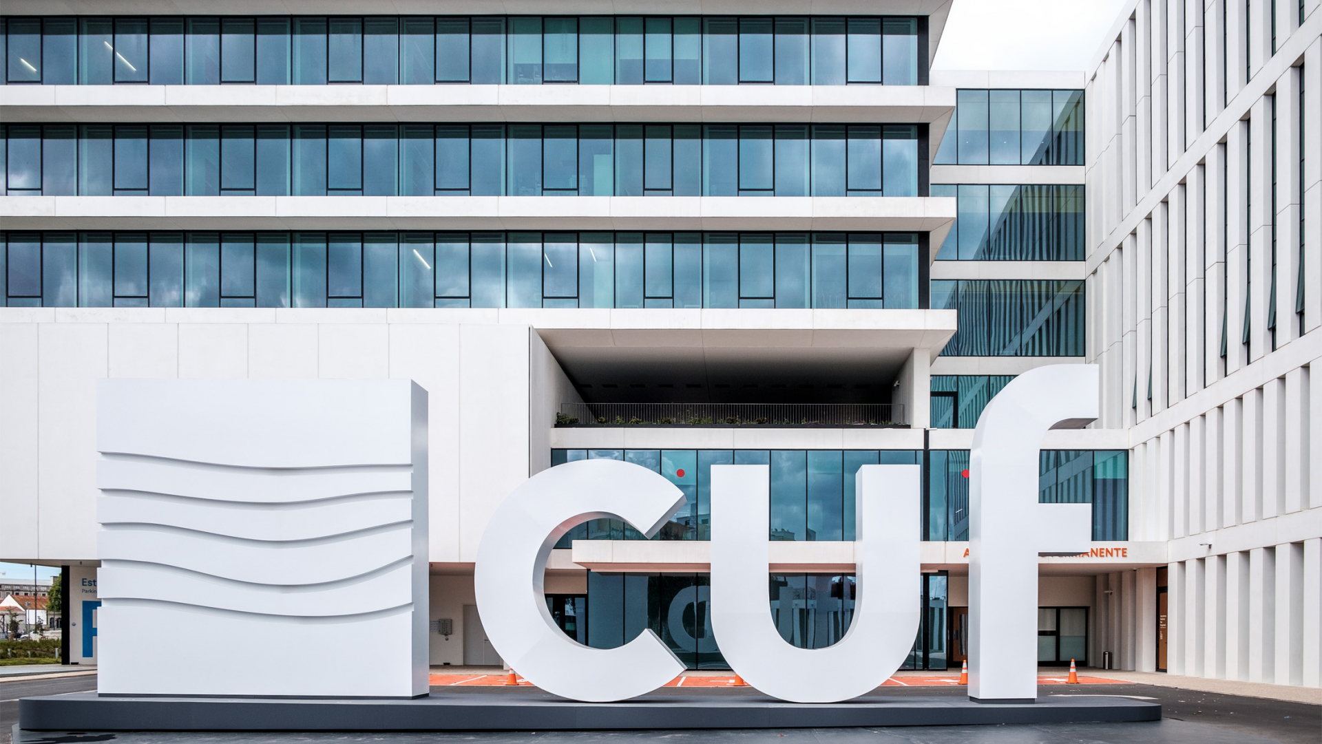 Cuf Hospitals & Clinics · P 06 studio